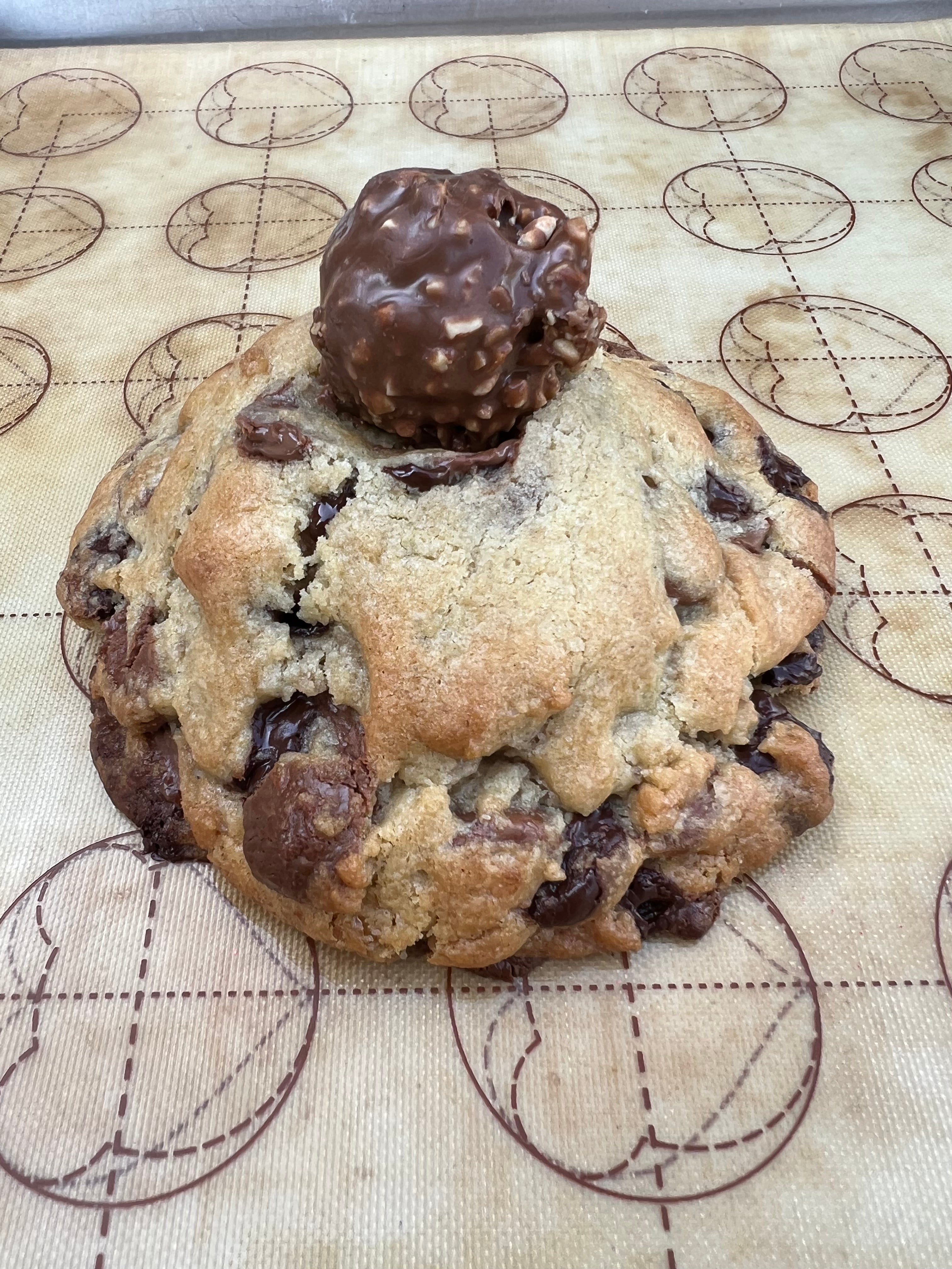 Divine Cakes Care – Divine Cakes by Mariana